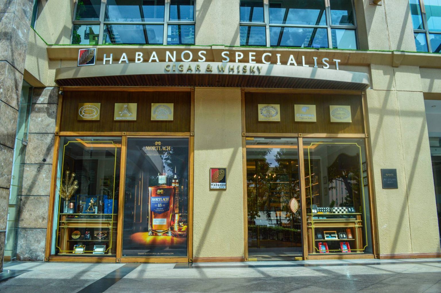 Sofitel Saigon Plaza - Habanos Specialist