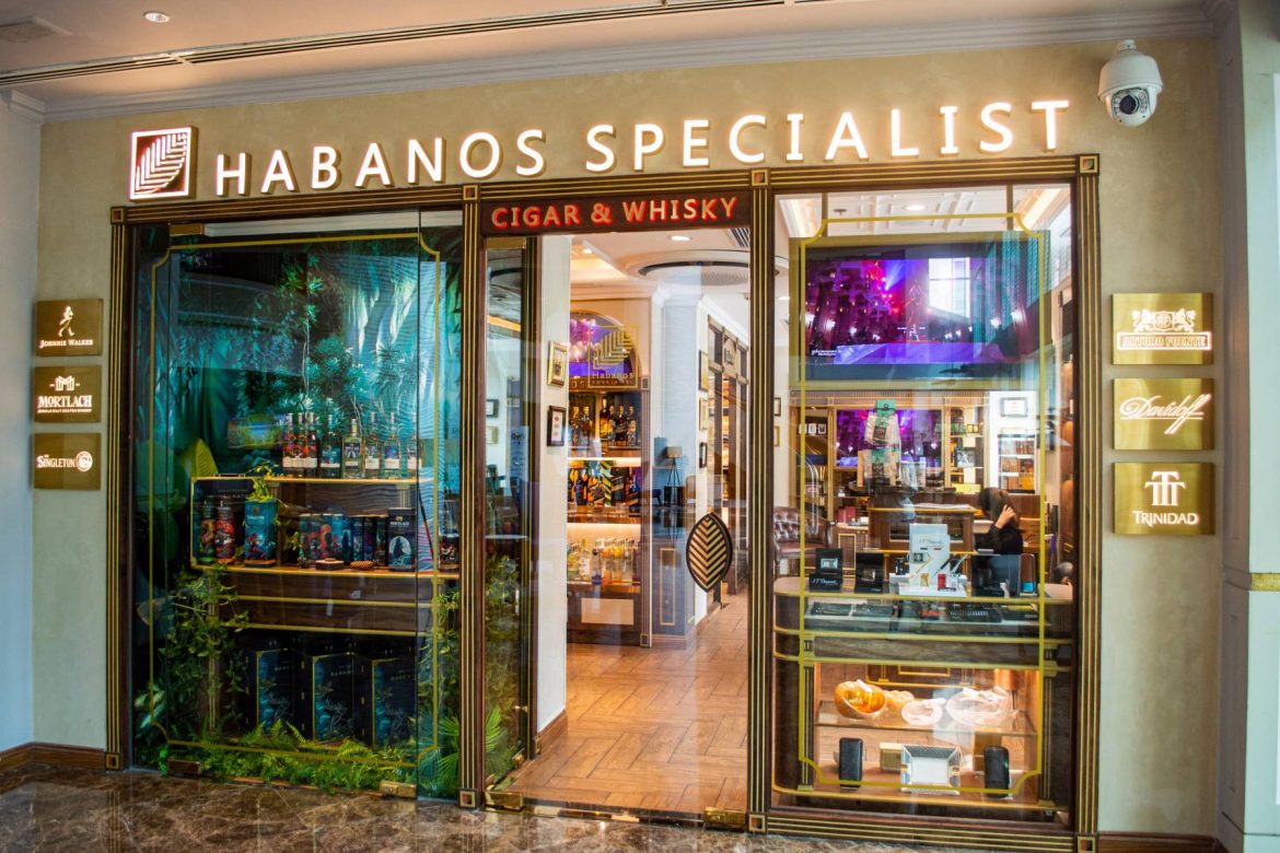 Sofitel Saigon Plaza - Habanos Specialist